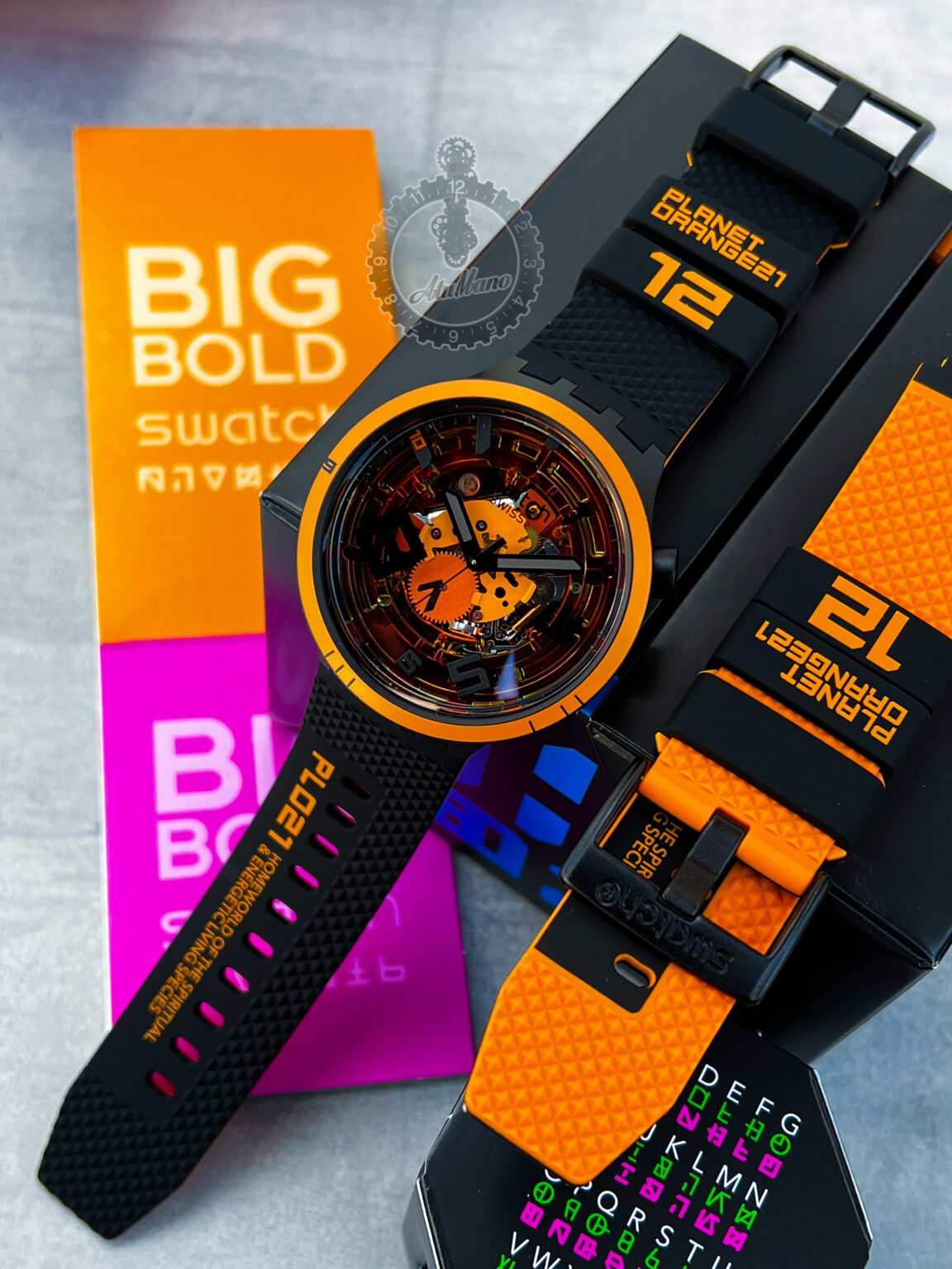 Reloj Swatch (SB01B127) Oops! Planets Doble Manilla | Atumano